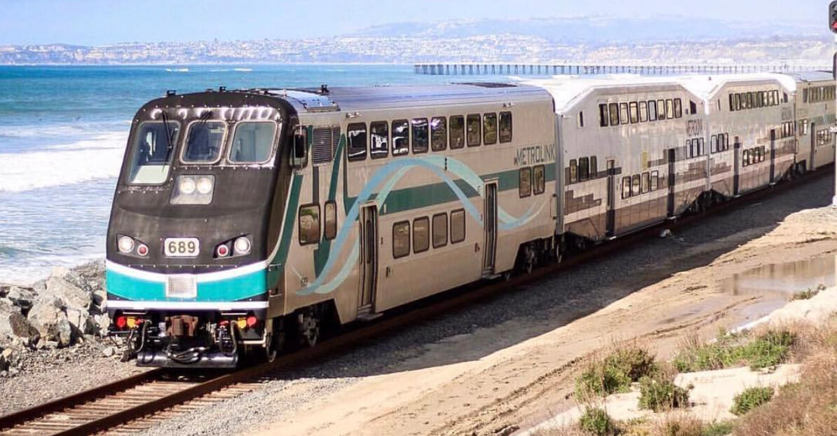 Metrolink Tips for the Perfect Beach Day | OCTA Blog